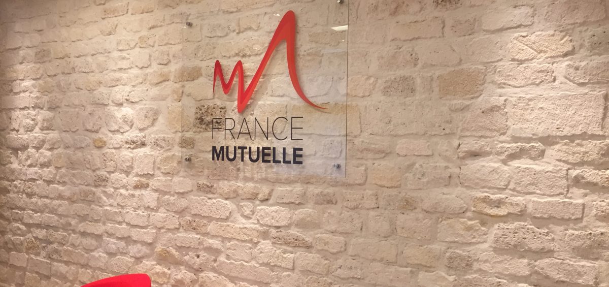 Plaque signalétique en verre - Atelier du verre créations